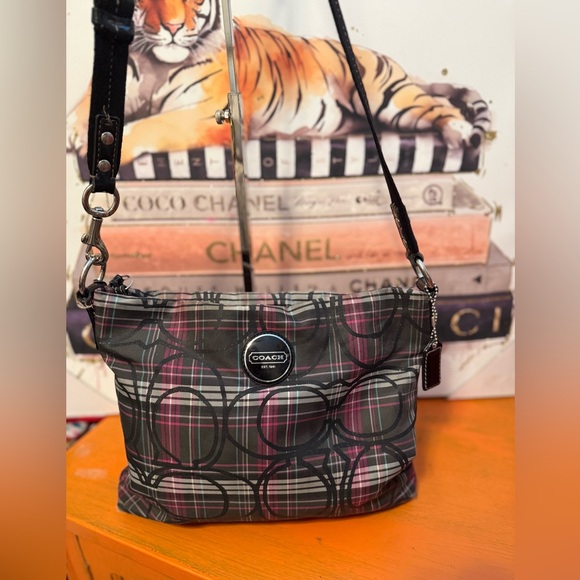Coach | Bags | Coach Poppy Tartan Plaid Shoulder Bag Black And Pink ...